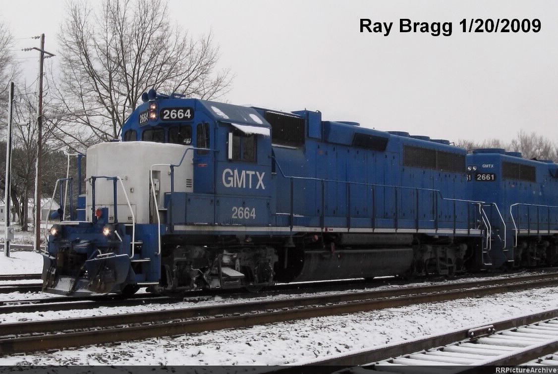 GMTX 2664 (GP38-2)